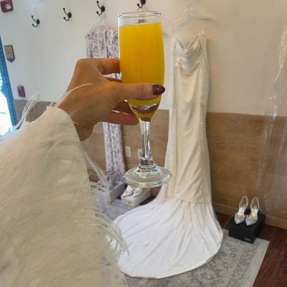 Dresses | 224 Eva Lendel Envy Wedding Gown | Poshmark